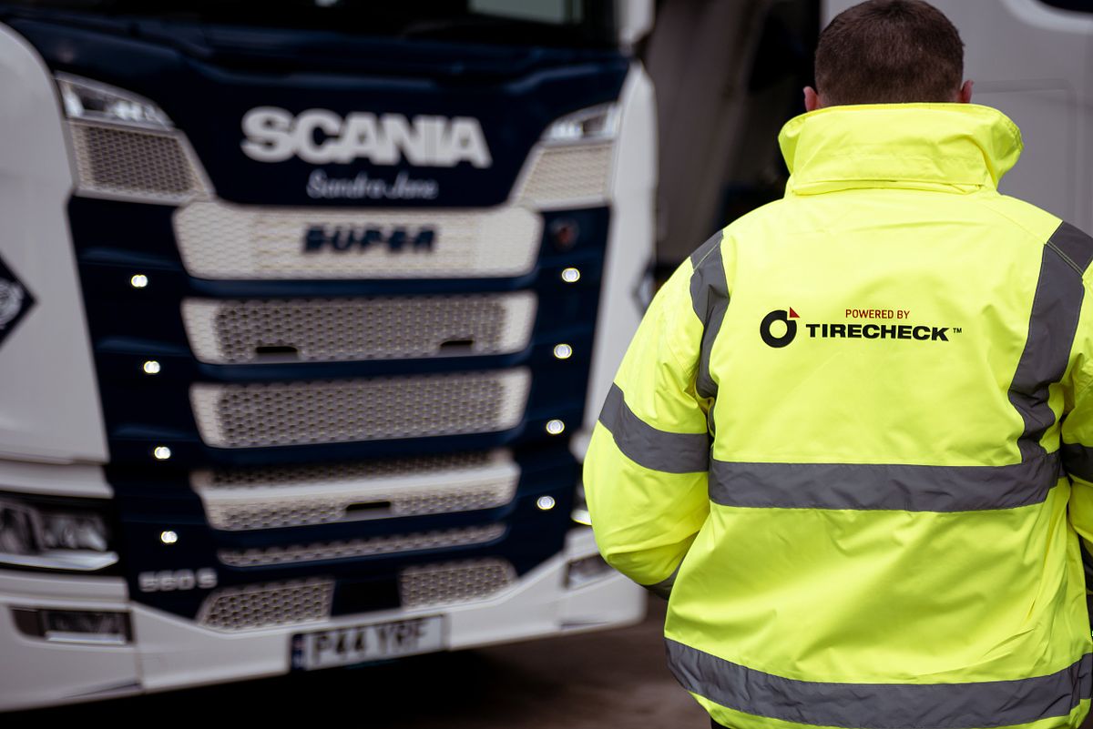 Nuneaton commercial photographer and videographer Mike Ireland