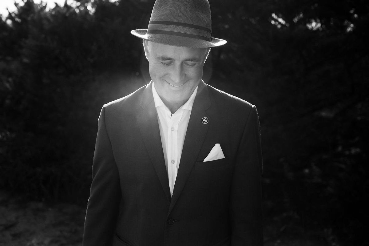 Home [ianprestonentertainment.com]