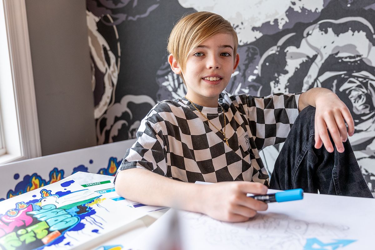 Murfreesboro Branding Session | Artist, Sparrow Rocket